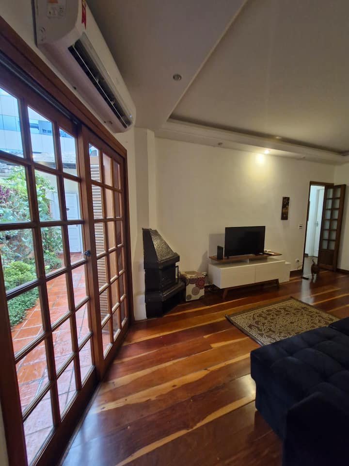Apartamento 120m2, Amplo E Arejado Em Pinheiros - São Paulo
