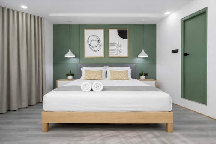 Modern Studio With Rooftop Terrace - Nepal