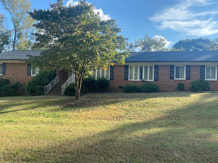 The Mainestay - Rainbow Lakes, Kannapolis