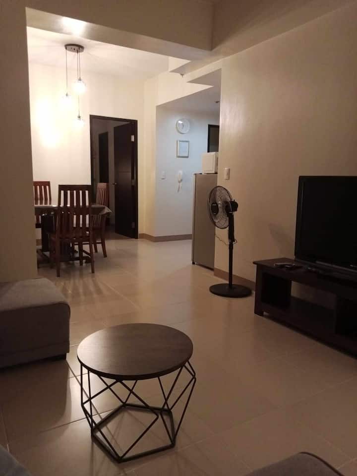 Macscondo (2-bedroom, 4-8pax) - Bacolod