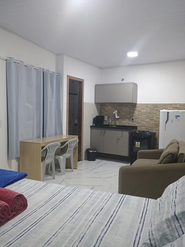 Kitnet Espaço Inteiro! 
  Não E Compartilhado! 2 - Vitoria