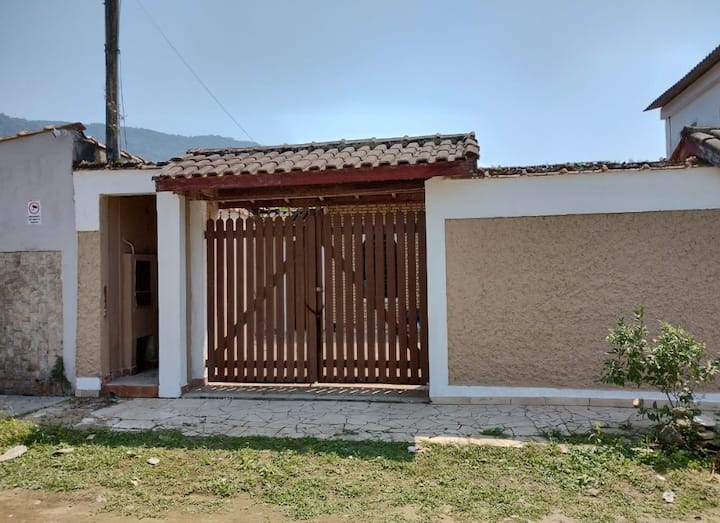 O Melhor De Ubatuba!casa Familiar, Bem Localizada - Ubatuba