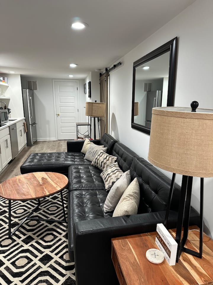 Luxury & Comfort At Its Finest! - Baltimore, MD