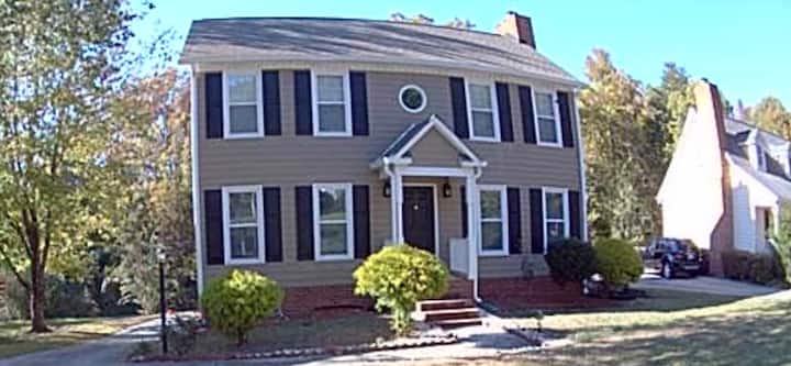 Charming Home In Greensboro - High Point, NC