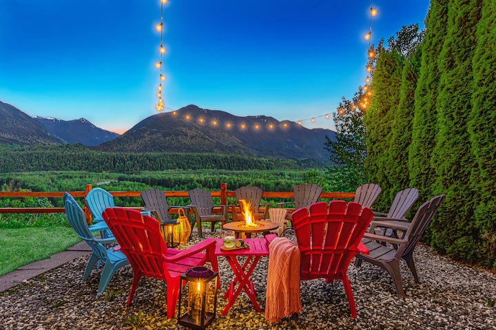 Ridgetop | Sleeps 15 Comfortably | 2 Kitchens - Chilliwack