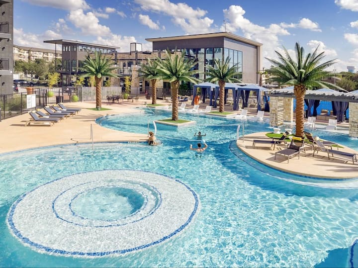 Resort Style Living & Podcasting - Carrollton, TX