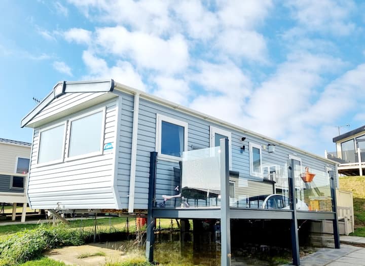 Caravan With A Sea View - Flamborough