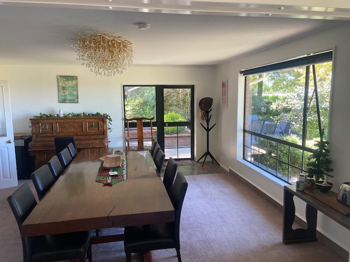 Fairhall Lodge Vineyard Escape - Blenheim