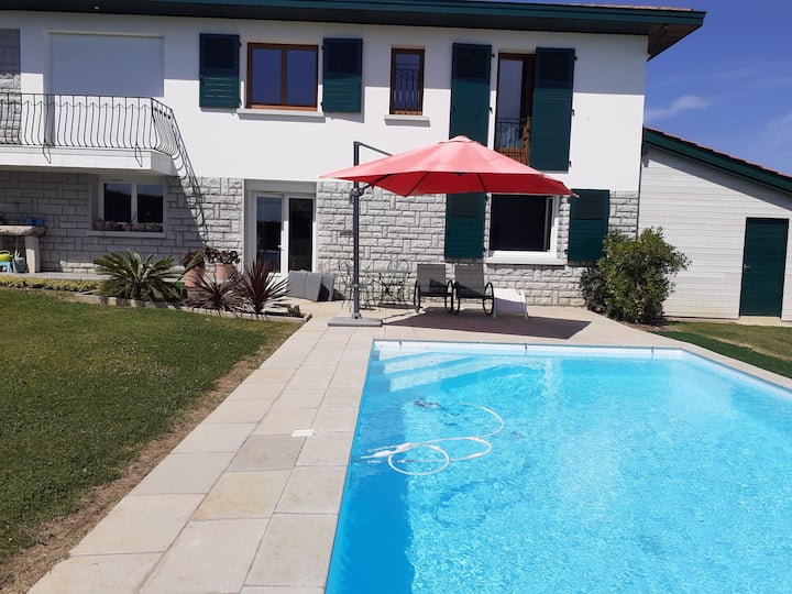 Gite éTapelesiris
Maison D Hôtes Chez L'habitants - Mauléon-Licharre