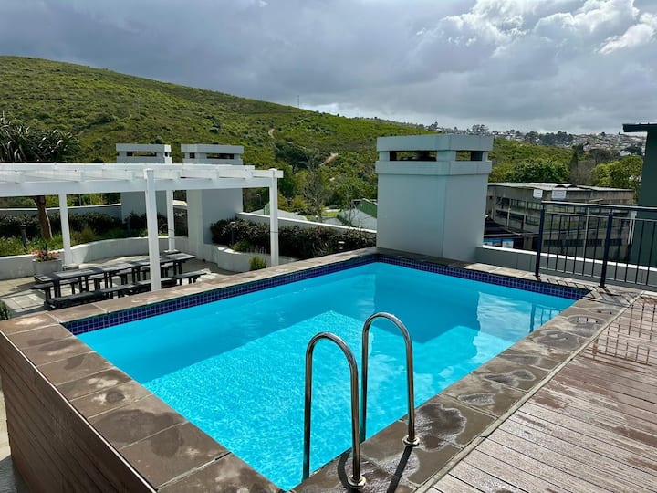 The Den @41- Parking Included - Stellenbosch