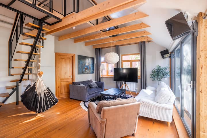 Cozy Riverside Penthouse - Riga