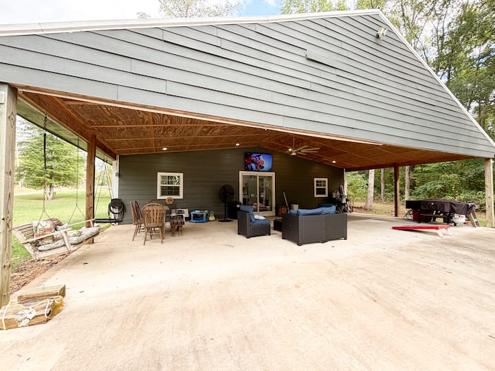 Charming Lakefront Cabin - Lewis Smith Lake