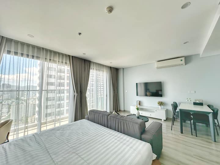 Partial Sea View Studio With Balcony In Nha Trang - Vietnam