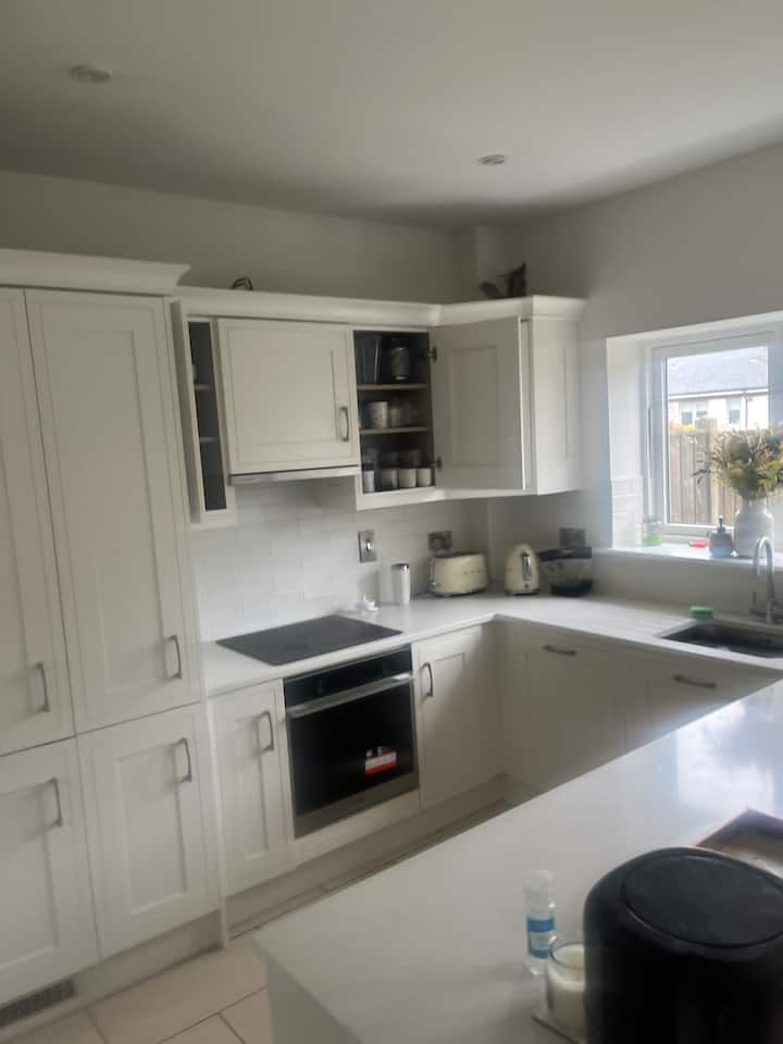 Family Home - Bray