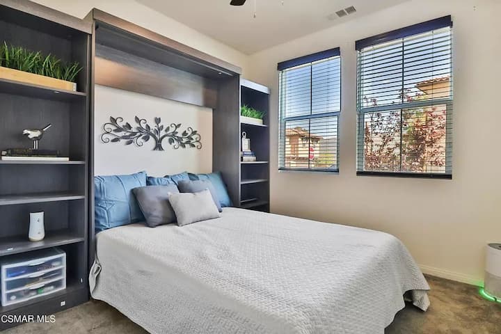 Room In Simi Valley, California - Simi Valley, CA