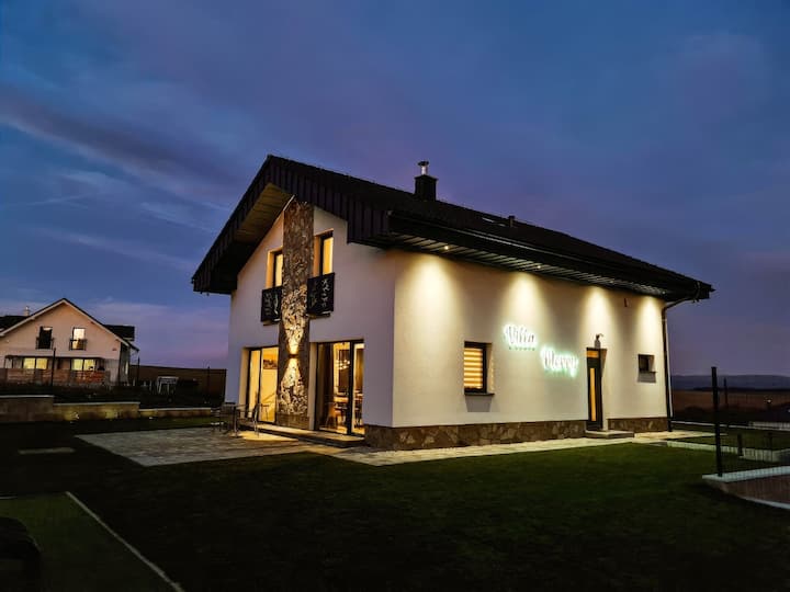 Villa Merry - Nowa Leśna