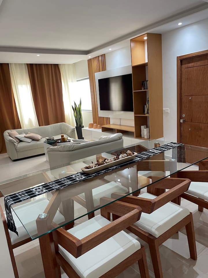 Chez Léna, Apparemment Confortable 3 Chambres - Praia