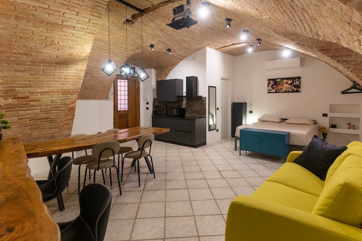 A-volte è Questione Di Charme - Foligno