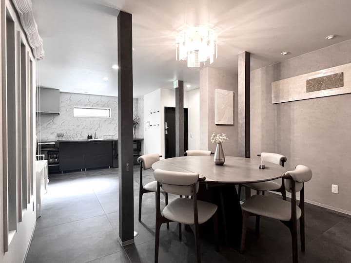 【高松港近く】静かで美しい85㎡|3寝室・最大6名 - Takamatsu