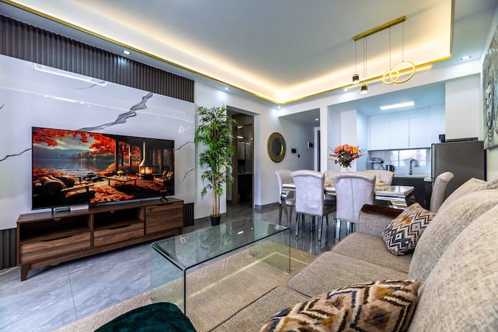 Rooftop Gym & Lounge Area|near Yaya Centre|65”tv - Kenia