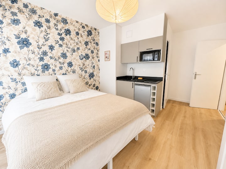 M093 Joli Studio Cozy à Annemasse - Annemasse