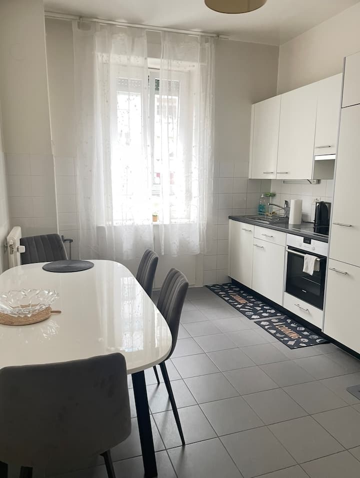 Appartement éLégant En Centre Ville - Ginebra