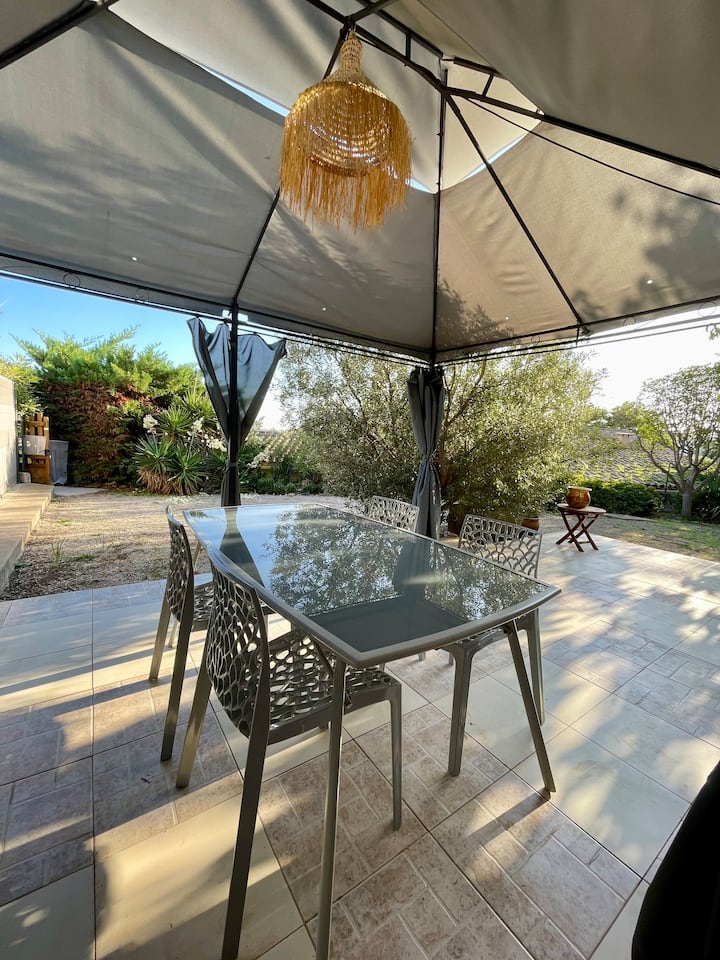 Plage à Pied,grand Jardin,clim,parking Et Barbecue - La Ciotat