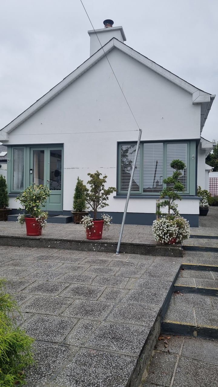 Cherry Tree House - Listowel