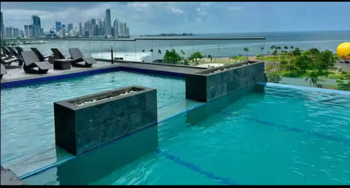 Luxury Ocean Front | Vista Increíble Y Piscina - Panama City