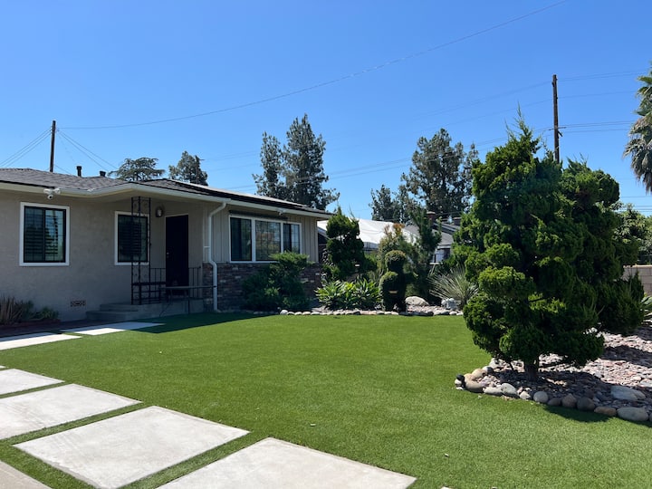 Bright 3br Home With Pool, Bbq & Spacious Yard - San Dimas, CA