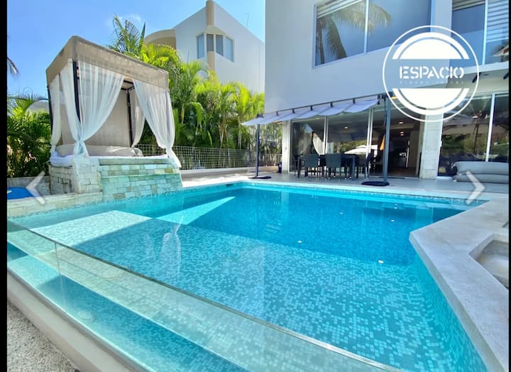 Hermosa Villa - Acapulco