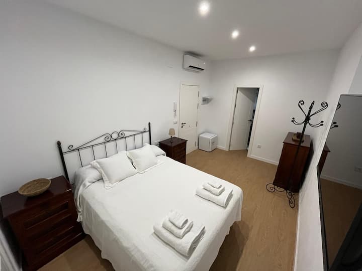 Habitación Doble Baño Privado - Carmona