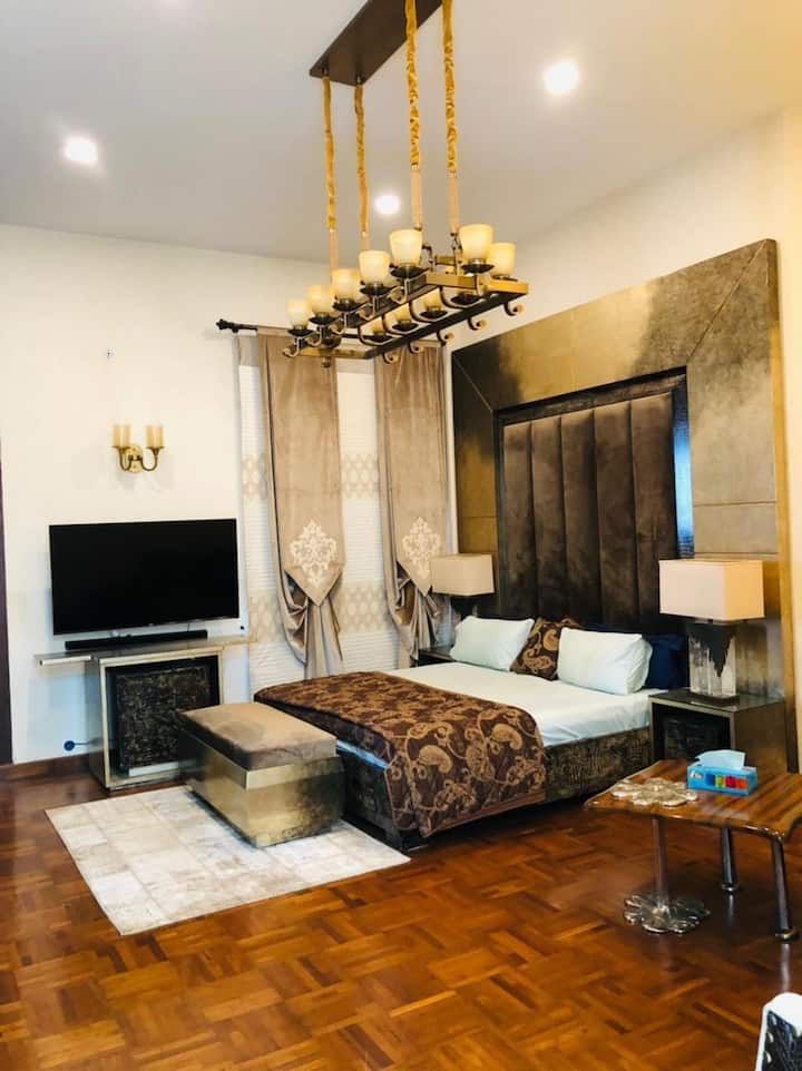 The Beach View Bungalow - Karachi