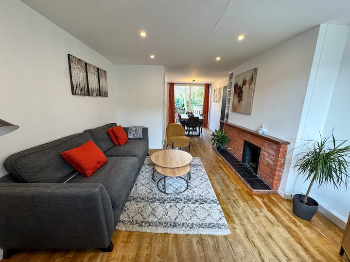 Hollytree – Family & Business Stay: 3br • Parking - Cambrige (UK)