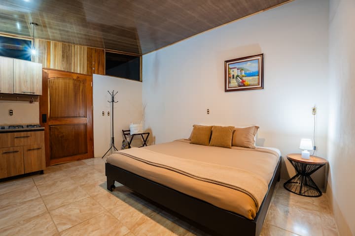 Vilas Vella Tiny House - Costa Rica