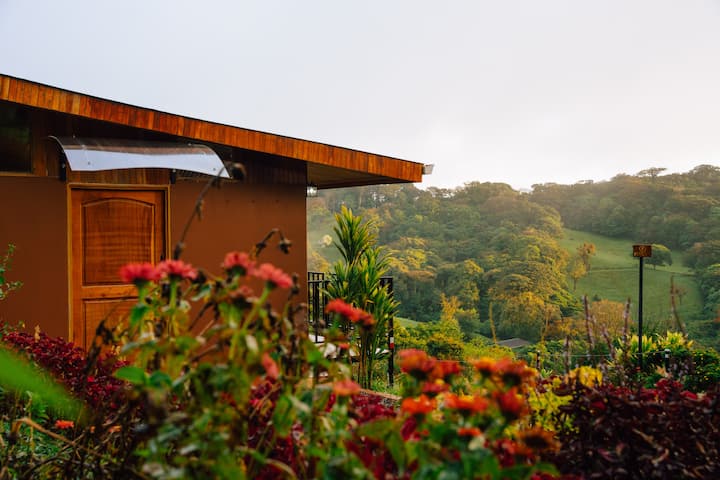 Vilas Vella Tiny House - Costa Rica
