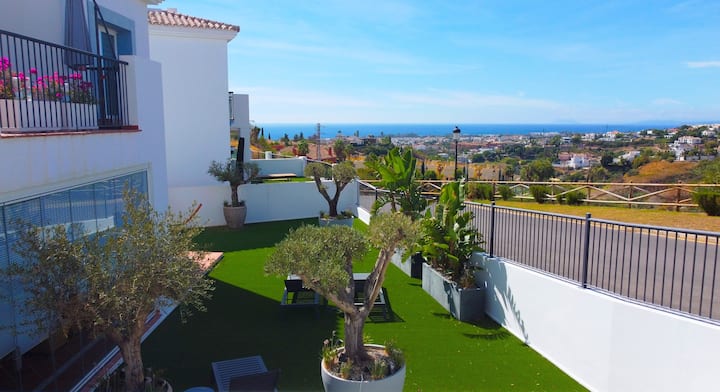 Modern Seaview Apartment - Costa del Sol