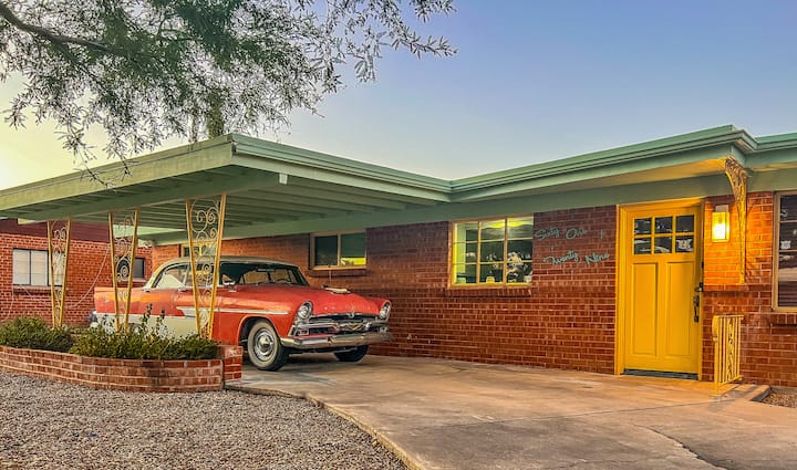 Retro Mid-century Modern Home W/ Unique Style - Tucson, AZ