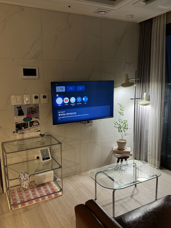 @Bebestay 55 /고층테라스뷰/공항10분/야외테라스/신라면세점1분/시내중심 - 용담2동