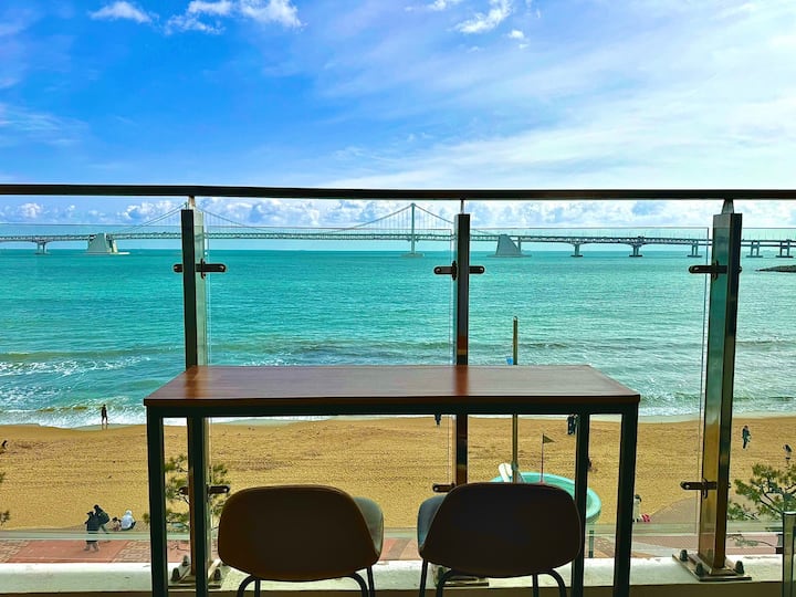 [슈퍼호스트]광안리도보1초/드론쇼직관/더블베드/투룸/풀옵션/청결보장/매일침구교체 - Busan