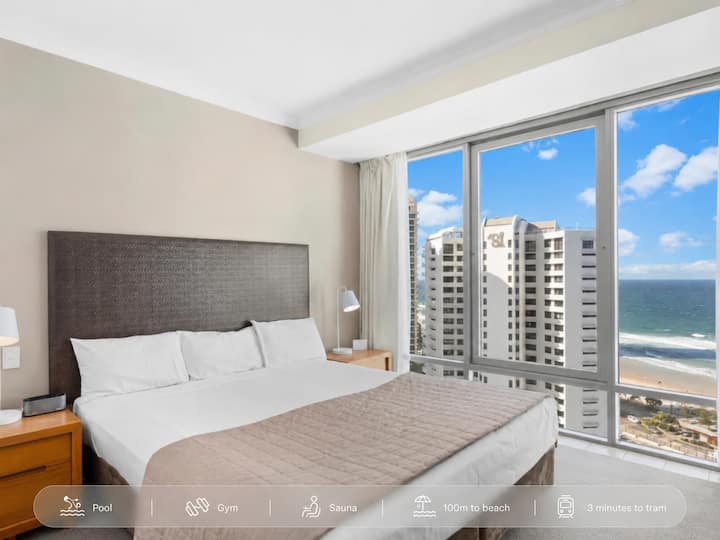 Ocean View King Bed Studio | Steps To Beach & Tram - Gold Coast