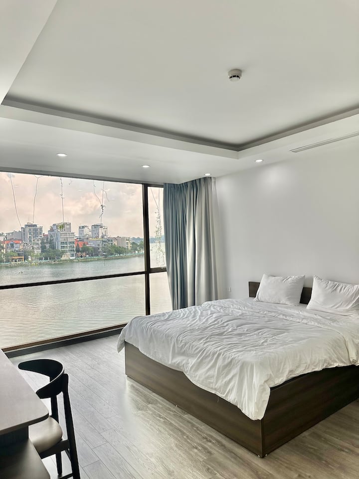 Tay Ho Luxurious 2br Lakeside Serviced Apartment - Hanoï