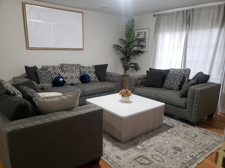 Exquisite 4 Beds Near Ewr/nyc - Newark, NJ
