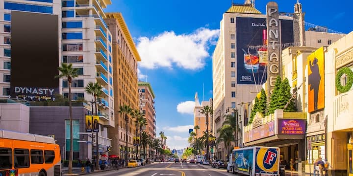 Hollywood Blvd 1bed1bath With Pool&private Parking - The Jewelry District - Los Angeles