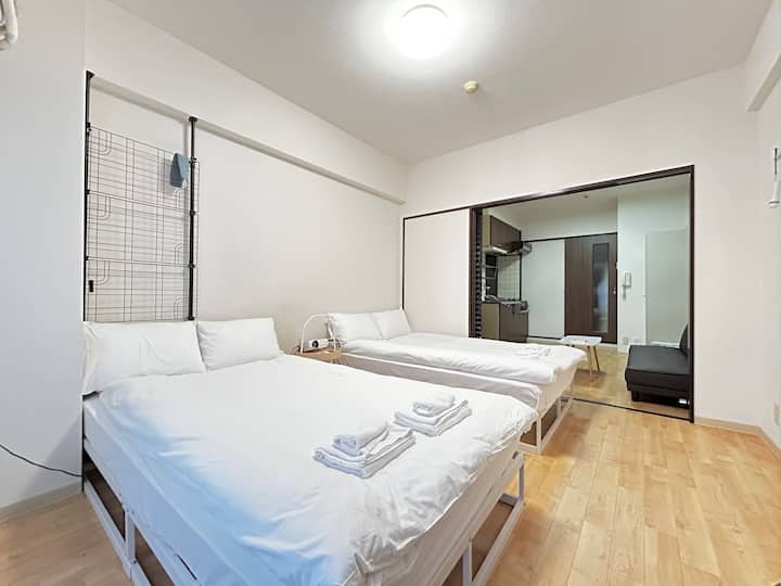 【4ppl/5f】7 Min To Nihonbashi Sta/48 Min To Kix/1dk - Osaka, Japan