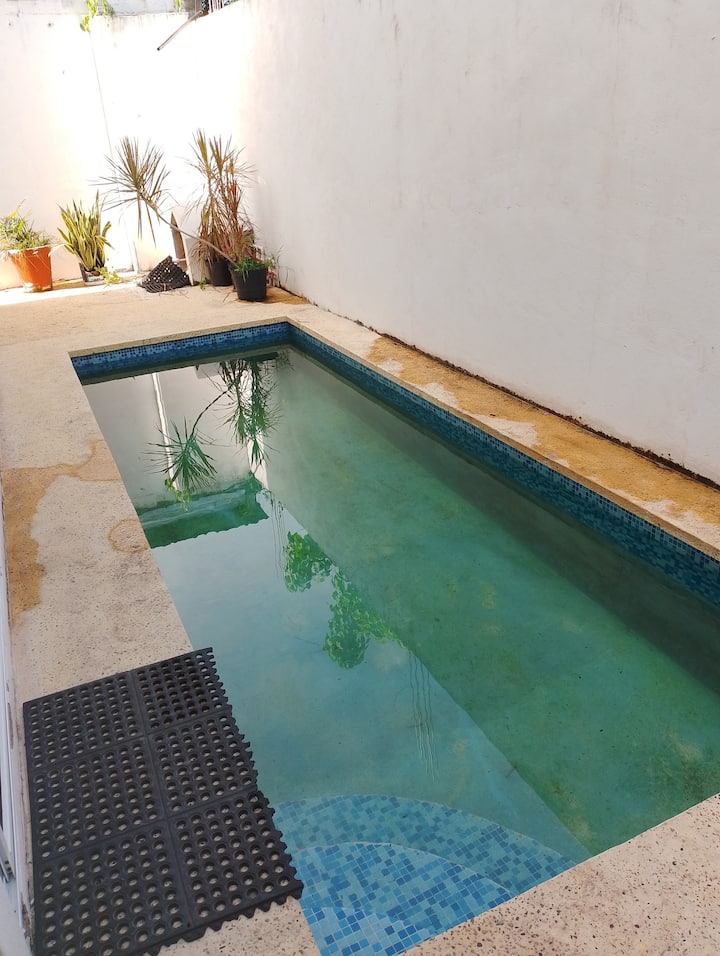 Casa Blanca Con Alberca Privada. - Acapulco