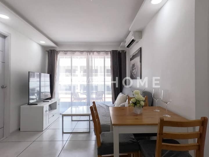 1-bedroom Siam Oriental Tropical Garden Bedroom - Pattaya City