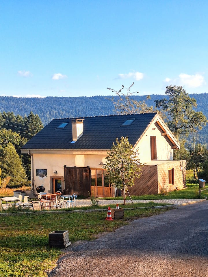 Le Fumoir Et Son Dortoir - Gérardmer