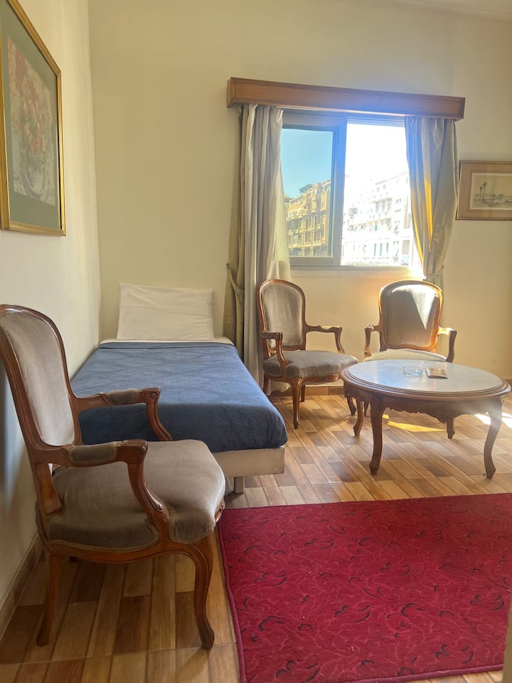 Hotel Suite With Breakfast 1 - Alexandria