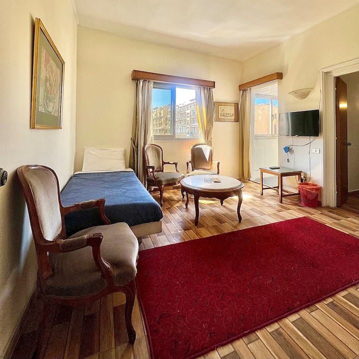 Hotel Suite With Breakfast 2 - Alexandria